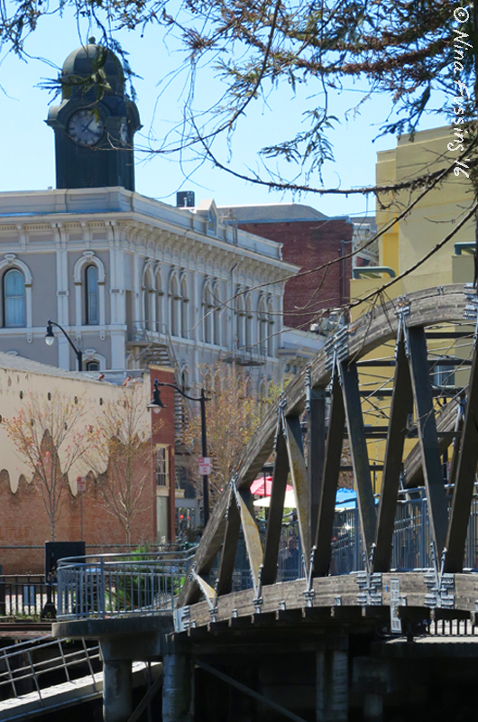 Downtown Petaluma – Wheeling It: Tales From a Nomadic Life