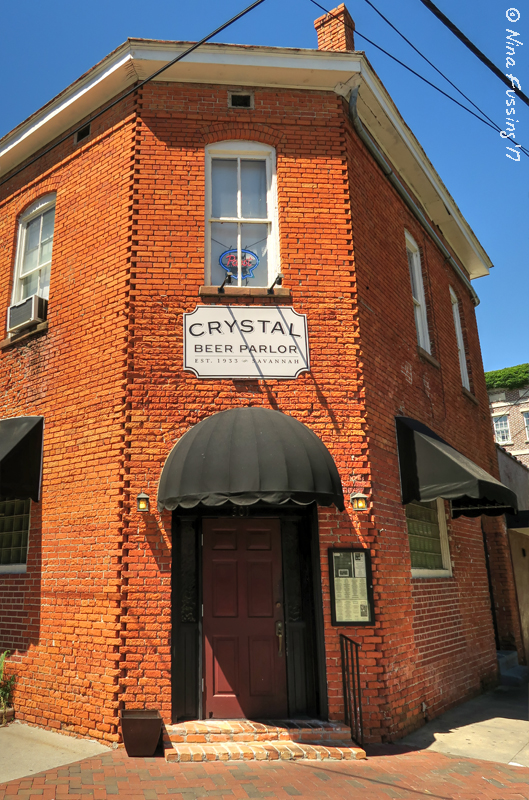 The Crystal Beer Parlour – Wheeling It: Tales From a Nomadic Life