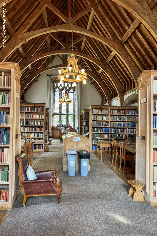 The library at Girton – Wheeling It: Tales From a Nomadic Life
